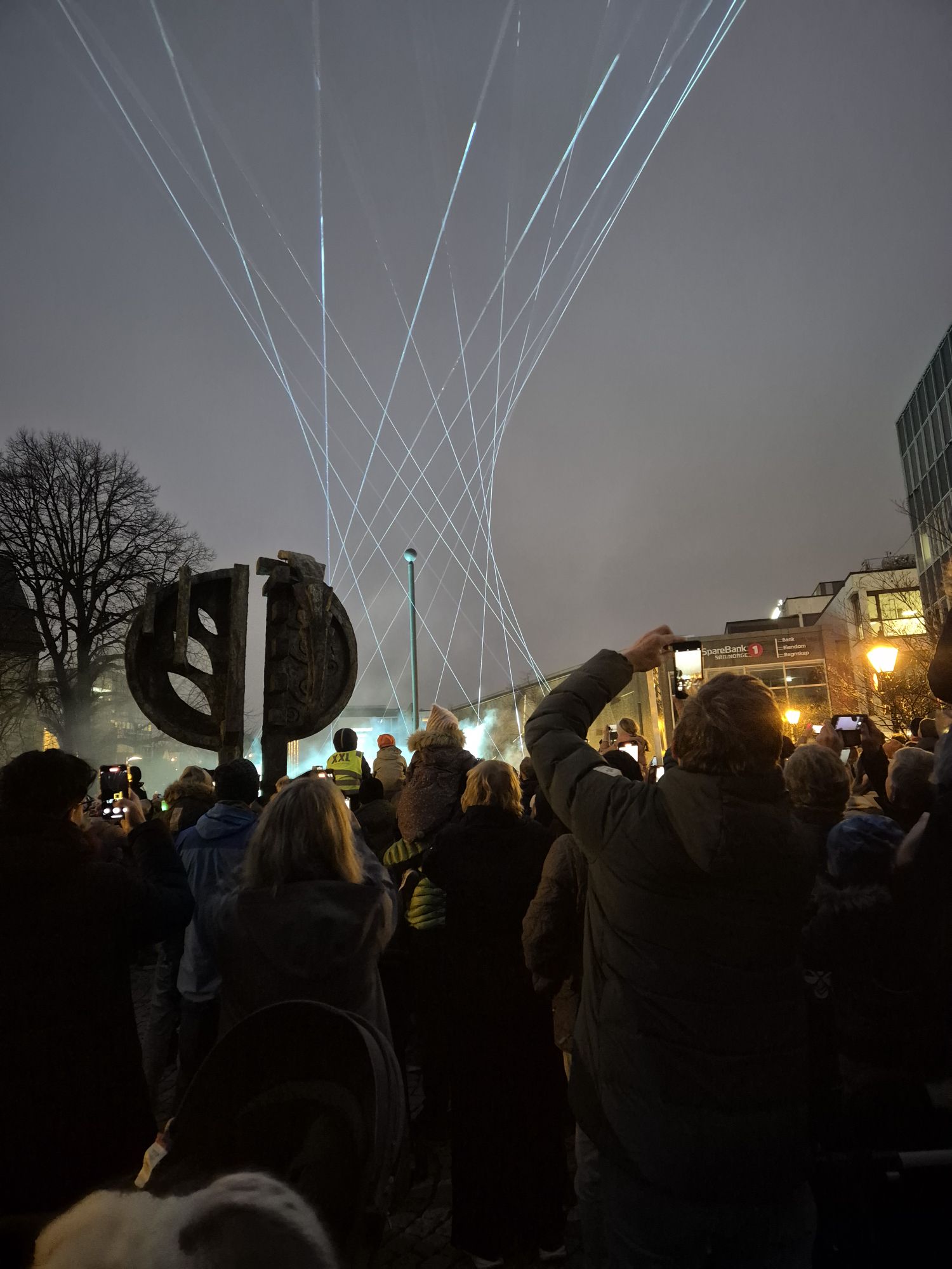 Light show and jubilee – The thoughts and life of me